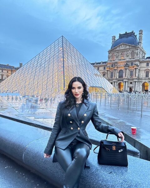 Daisy Chen Fresh and Fit Amidst Breakup with Walter Weeks: Files $1M ...